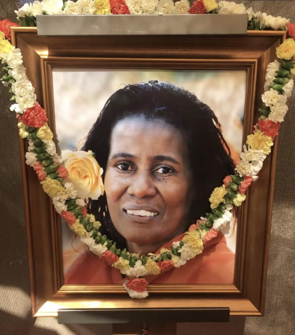 Sunday Services and Holy Observances - The Vedantic Center