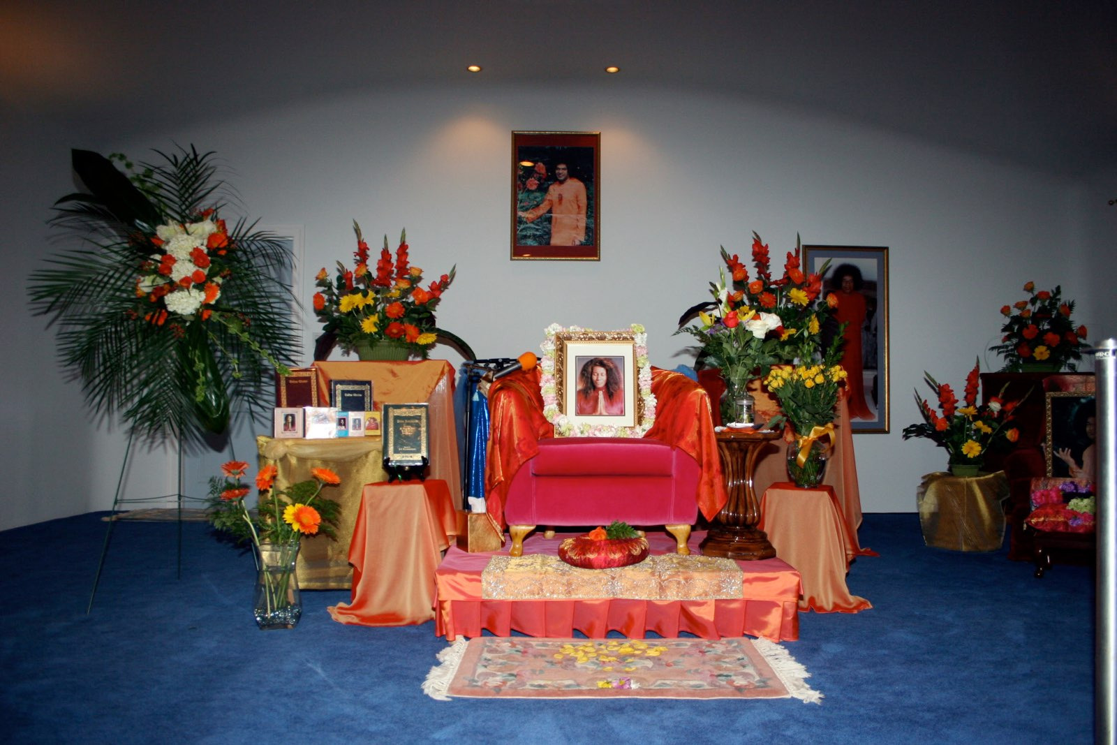 About Sacred Sanctuary - The Vedantic Center